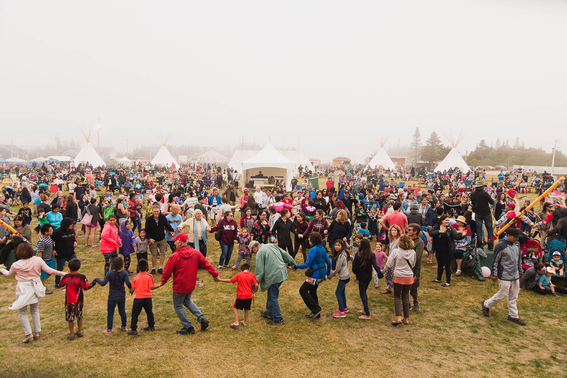 Indigenous Tourism Quebec - Innu Nikamu Festival